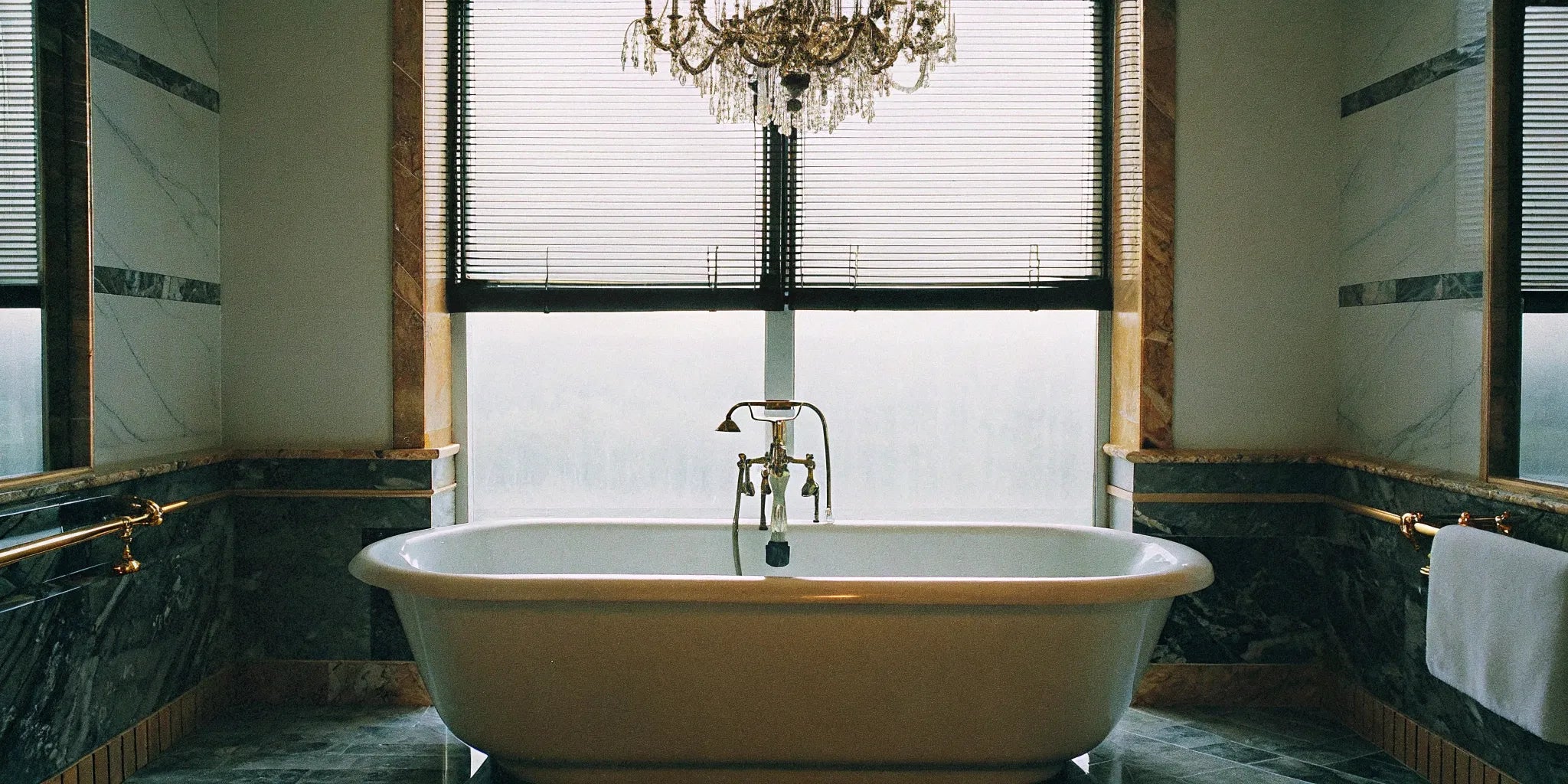 Luxury Plumbing Fixtures: A Buyer's Guide